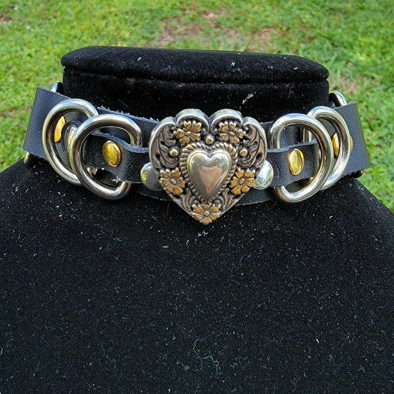Leather Heart Choker - Etsy