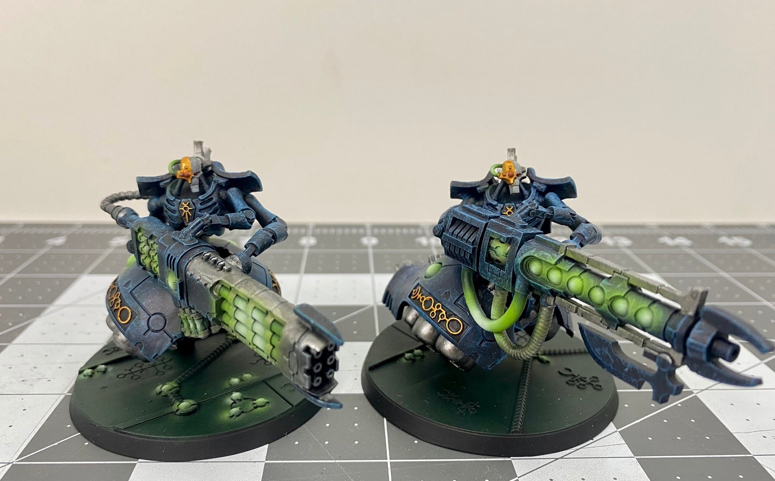 Lokhust Heavy Destroyer Painted Base - Etsy