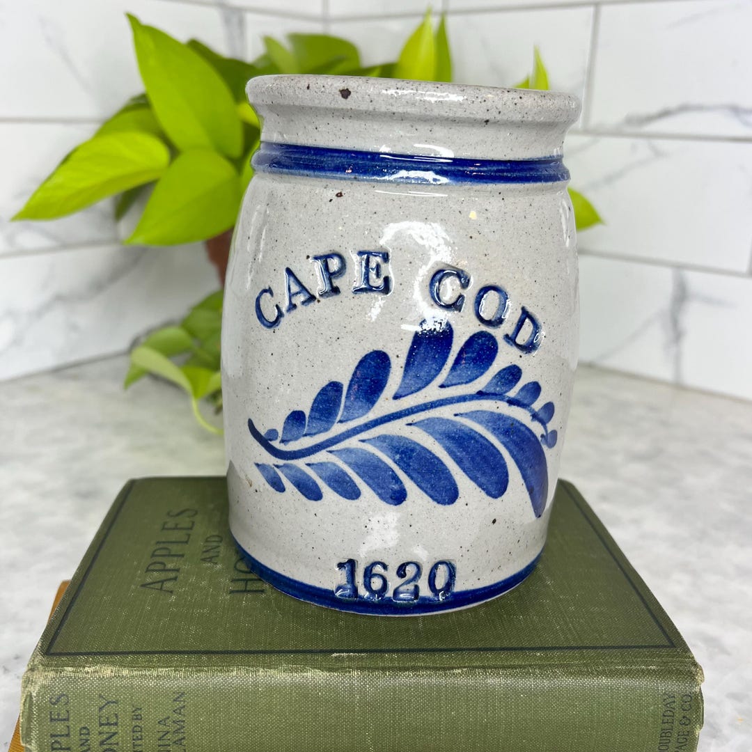Vintage Cape Cod Stoneware Crock, Blue Leaf Design, Signed - Etsy