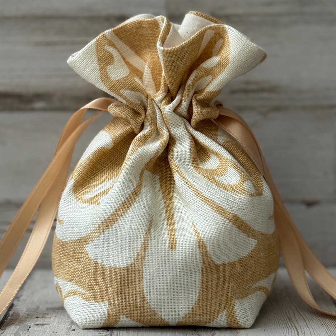 Lined and Box Pleated Golden Caramel Damask Print Drawstring Bag - Etsy