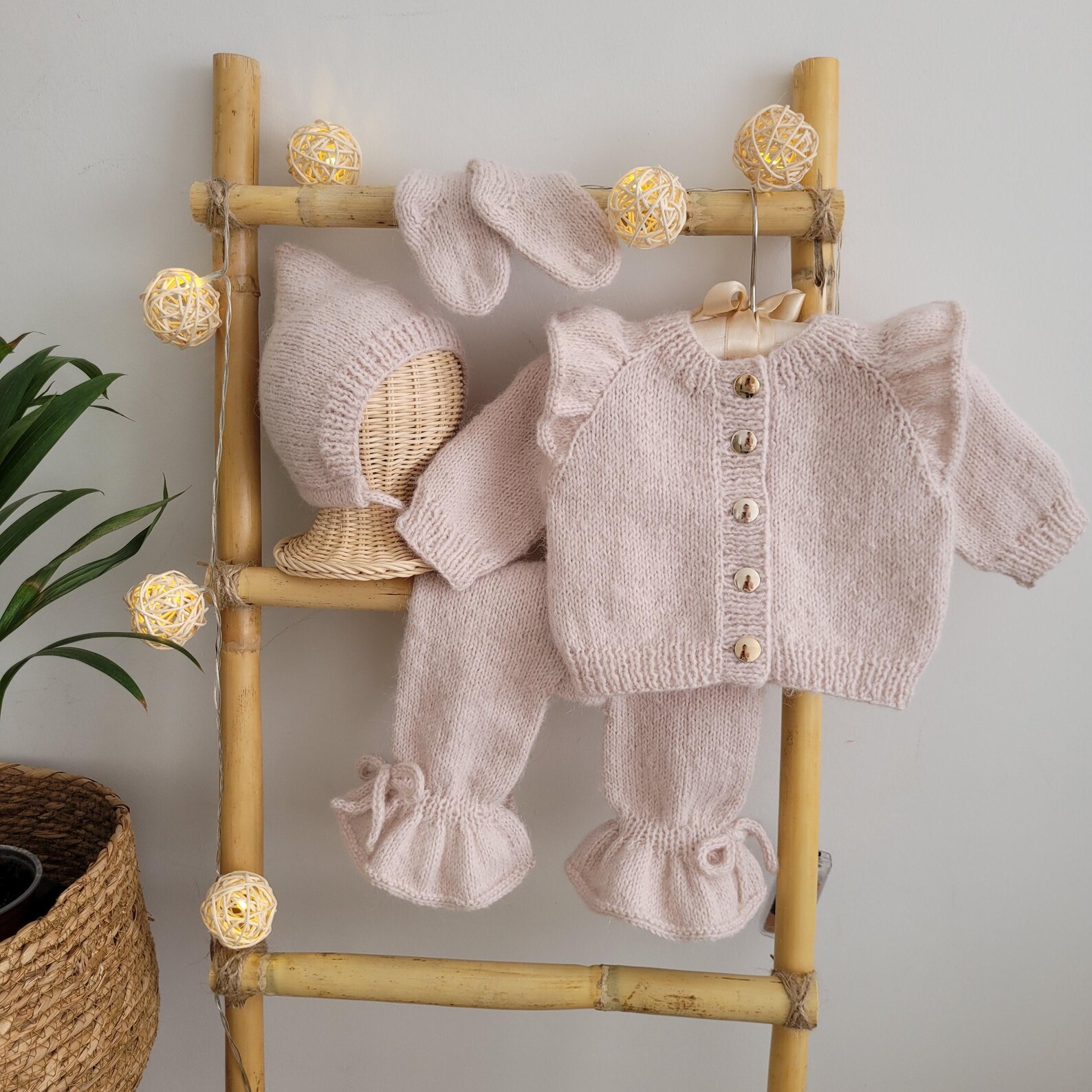 Hand-knitted Alpaca Blend Baby Outfit: 4-piece Coming Home Set,newborn ...