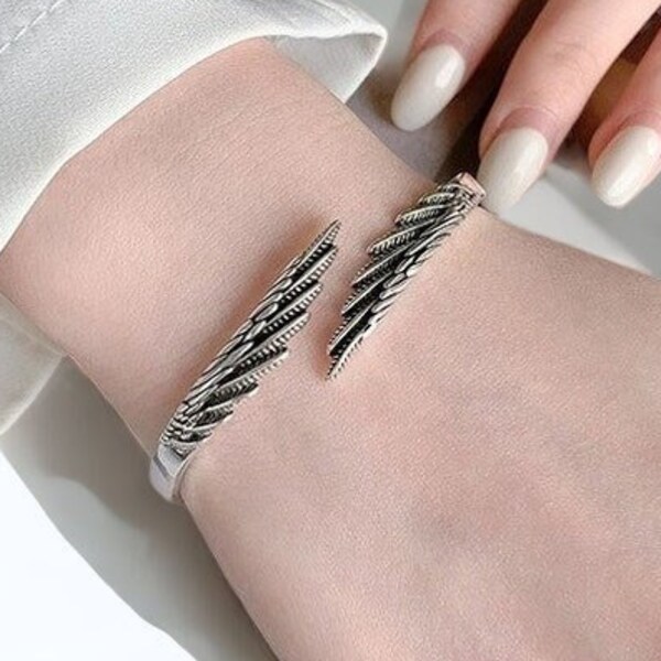 Feather Bangle - Etsy