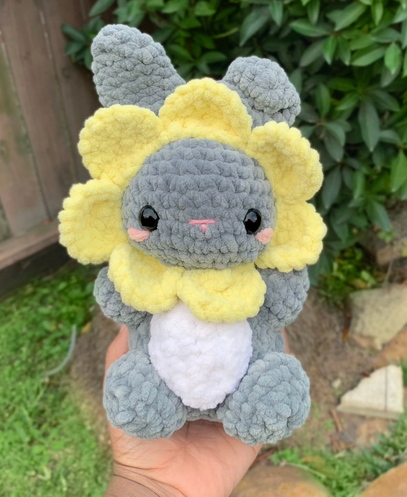 Crochet Flower Bunny Plushie PATTERN PDF - Etsy