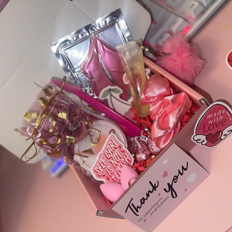 Cute Gifts - 60+ Gift Ideas for 2024