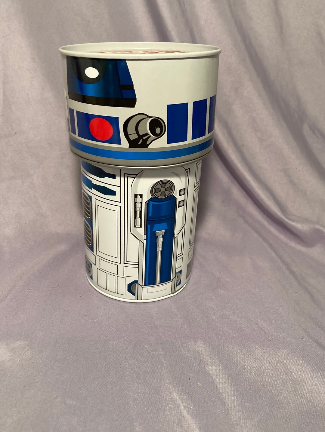 Star Wars Themed R2D2 Bobblehead Tin Piggy Bank From the Tinbox Company ...