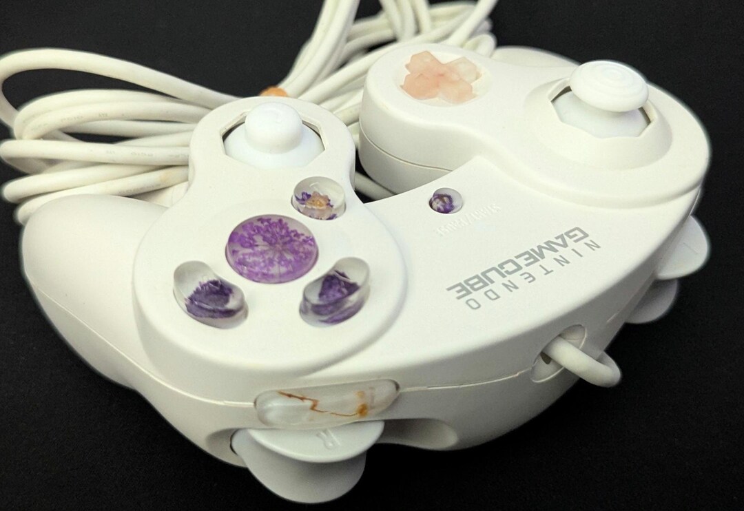 Purple Flowers | Modded OEM Gamecube Controller - Etsy