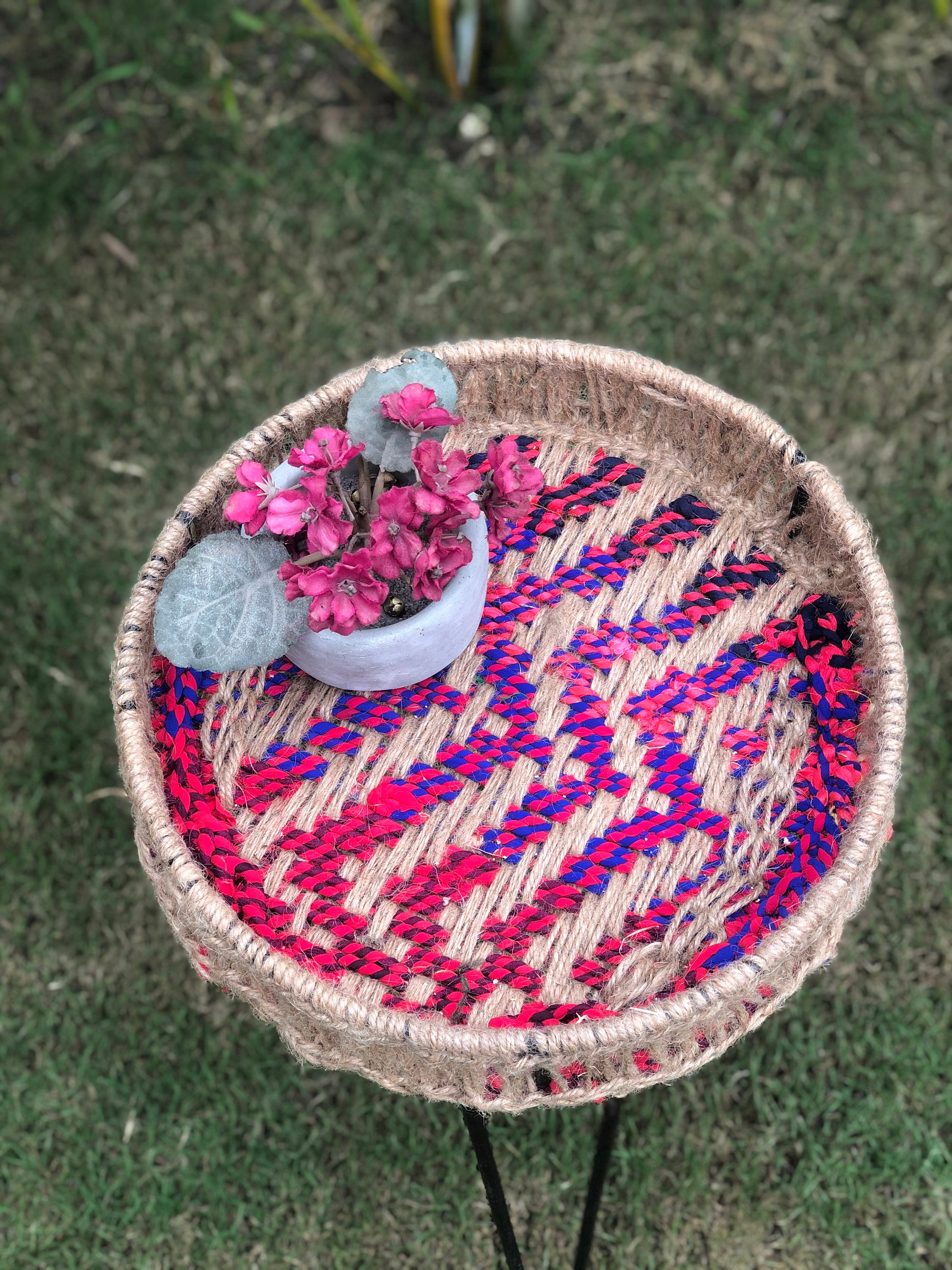 Pink Chindi Metal Small Table, Jute Weave Handwoven Table, Small Round ...