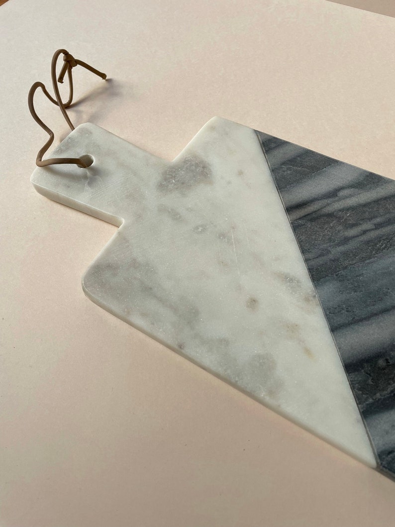 White and Grey Marble Chopping Board With Handle and Leather Cord ...
