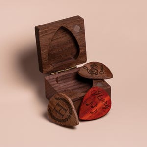 Custom Wooden Guitar Picks Box, Personalized Guitar Pick Holder Storage ...