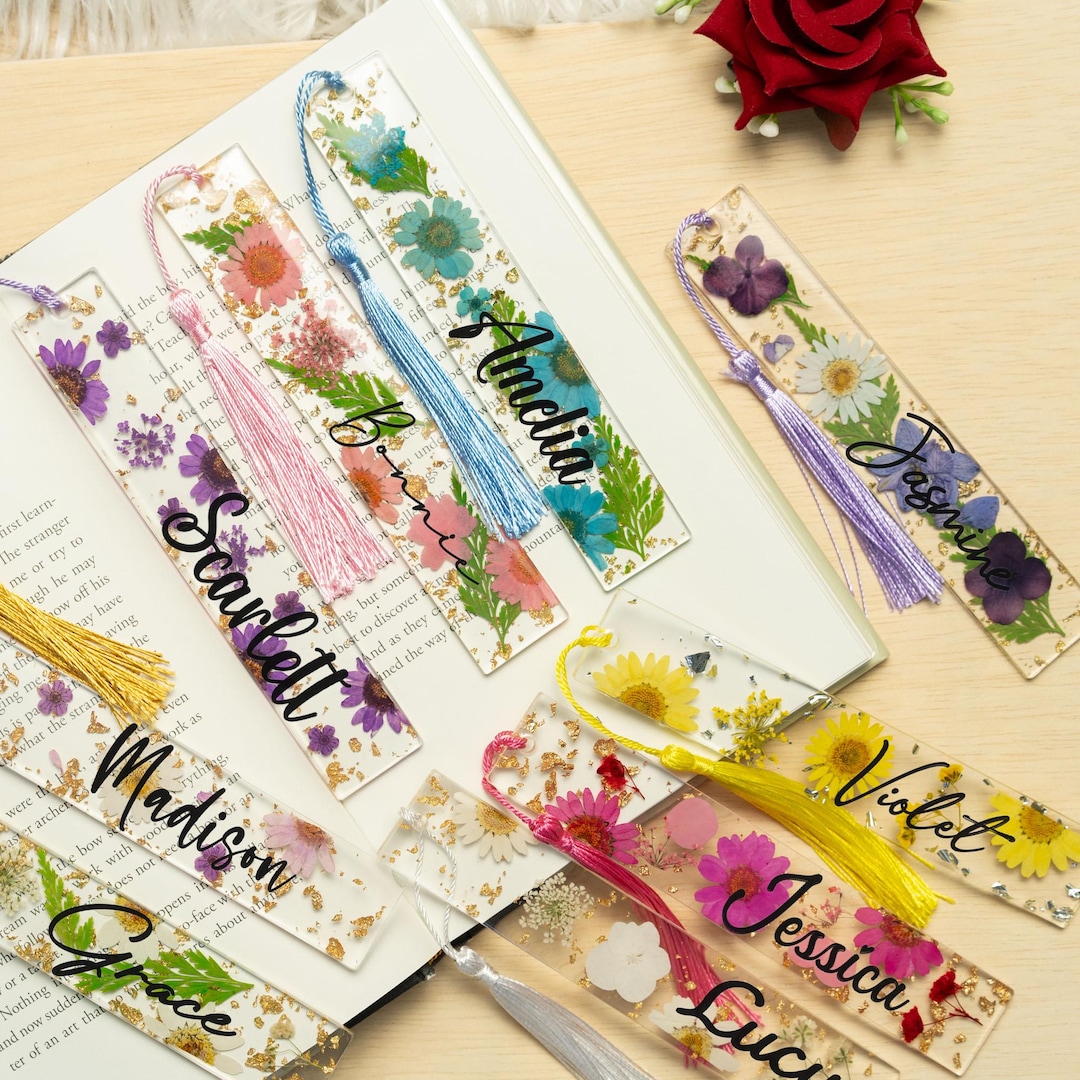 Personalized Pressed Flower Bookmark, Daisy Resin Bookmark, Custom ...