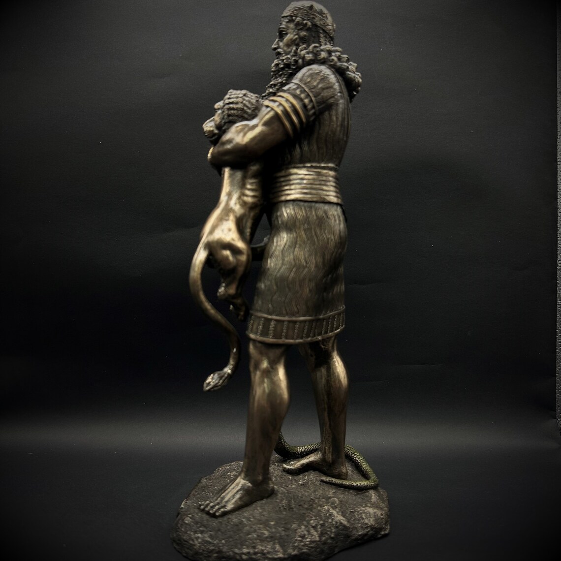 King of Uruk Gilgamesh Statue Ancient Mesopotamian Mythology Epic of ...