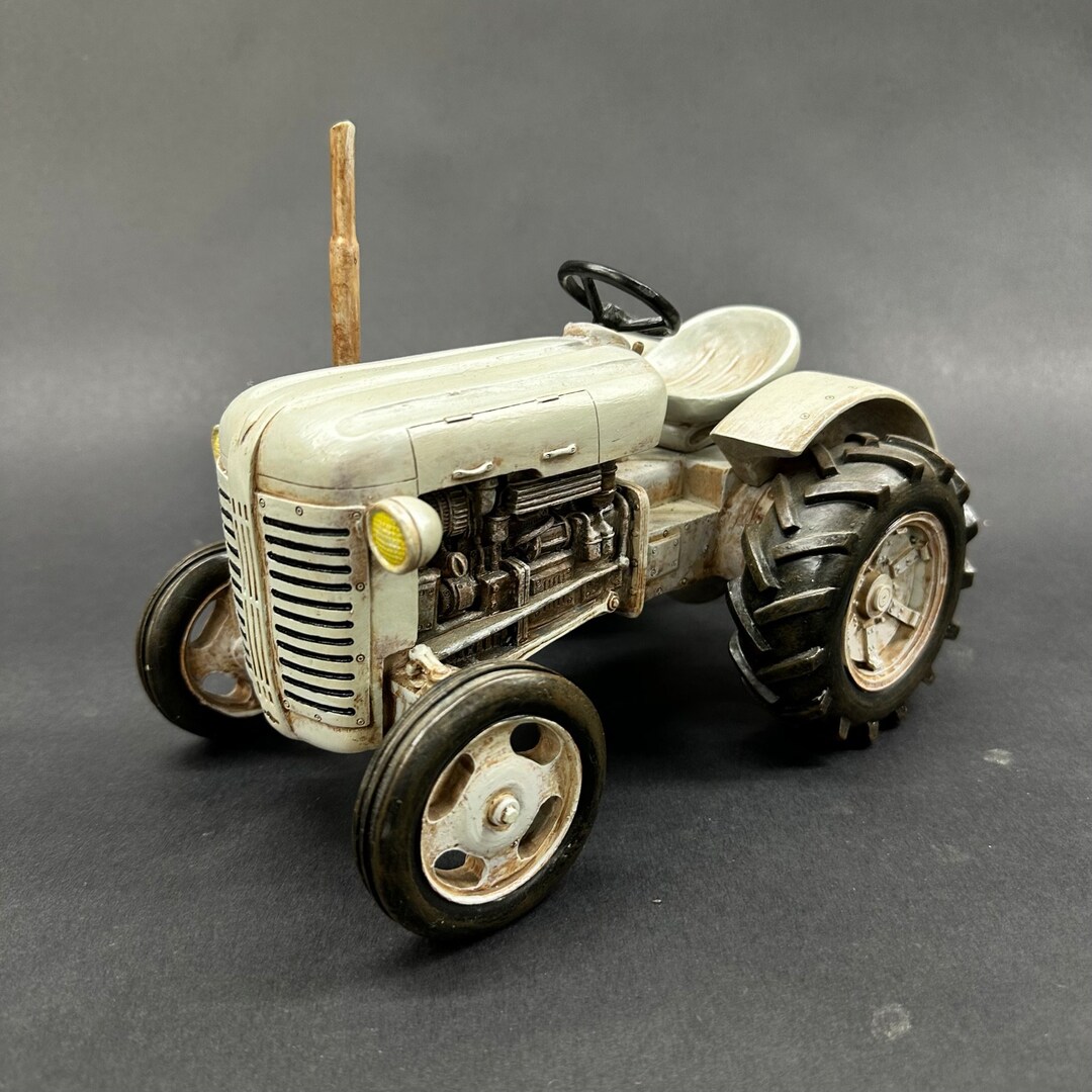 Nostalgic Tractor I Tractor Decor I Farmer Gift I Tractor Christmas ...
