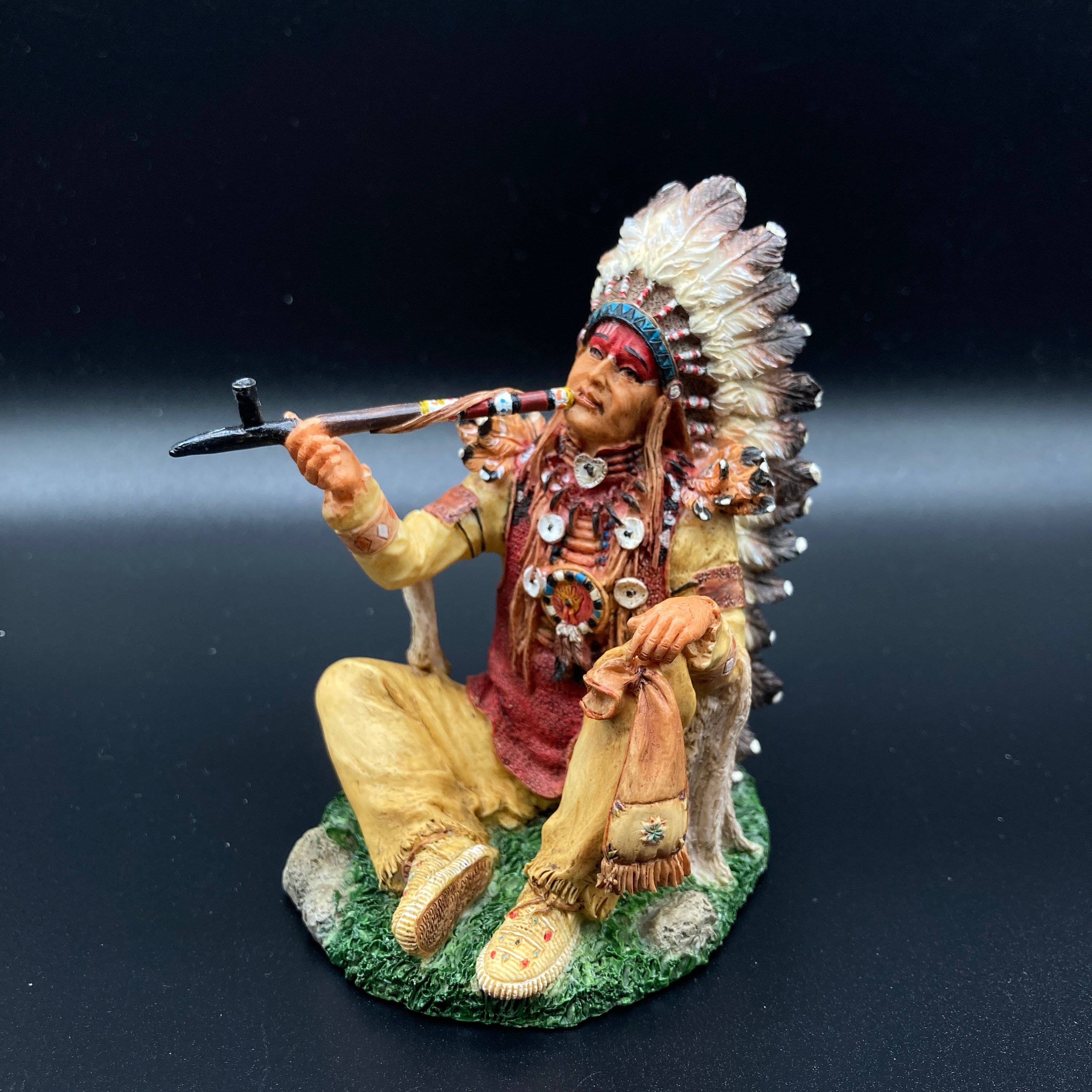 Native American Indian Chief Smoking Peace Pipe Statue I Indian Chief ...