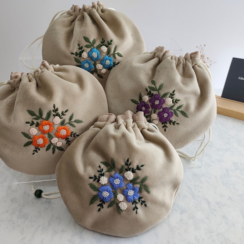 PigeonEmbroideryy - Etsy