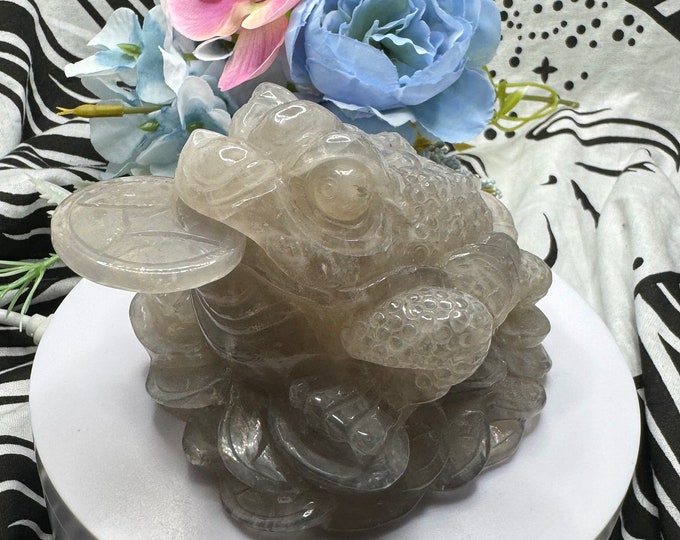 Blue Rose Quartz 3 Leg Money Toad - Etsy Portugal