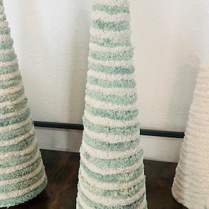 Yarn Tree Chunky Yarn Tree Holiday Decorations Farmhouse Christmas ...