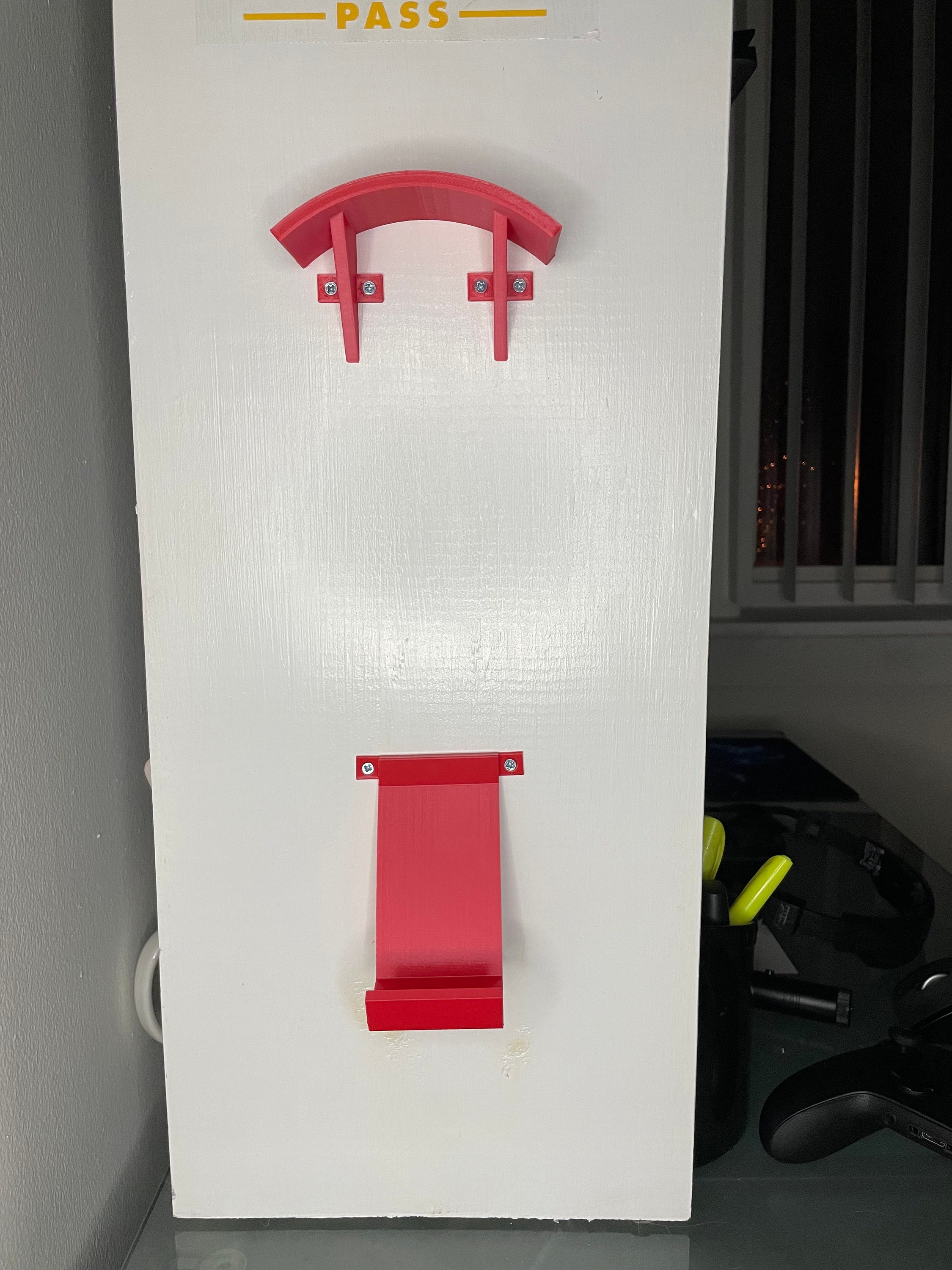 3D Printed Gaming Headset and Controller Wall Mount Organize and ...