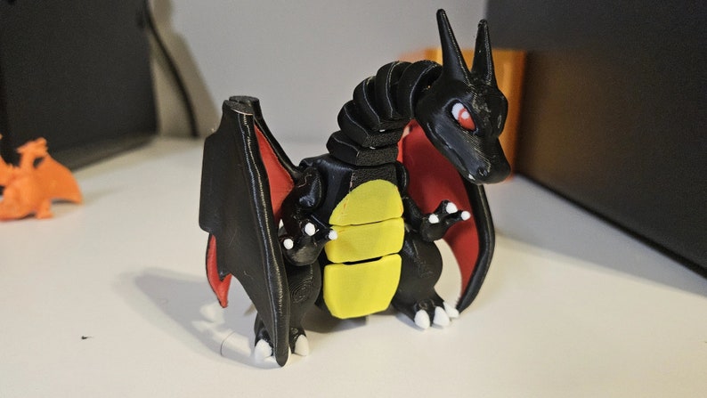 Flexi Shiny Charizard Articulated Pokemon Figurine Fidget Toy Desk Toy ...