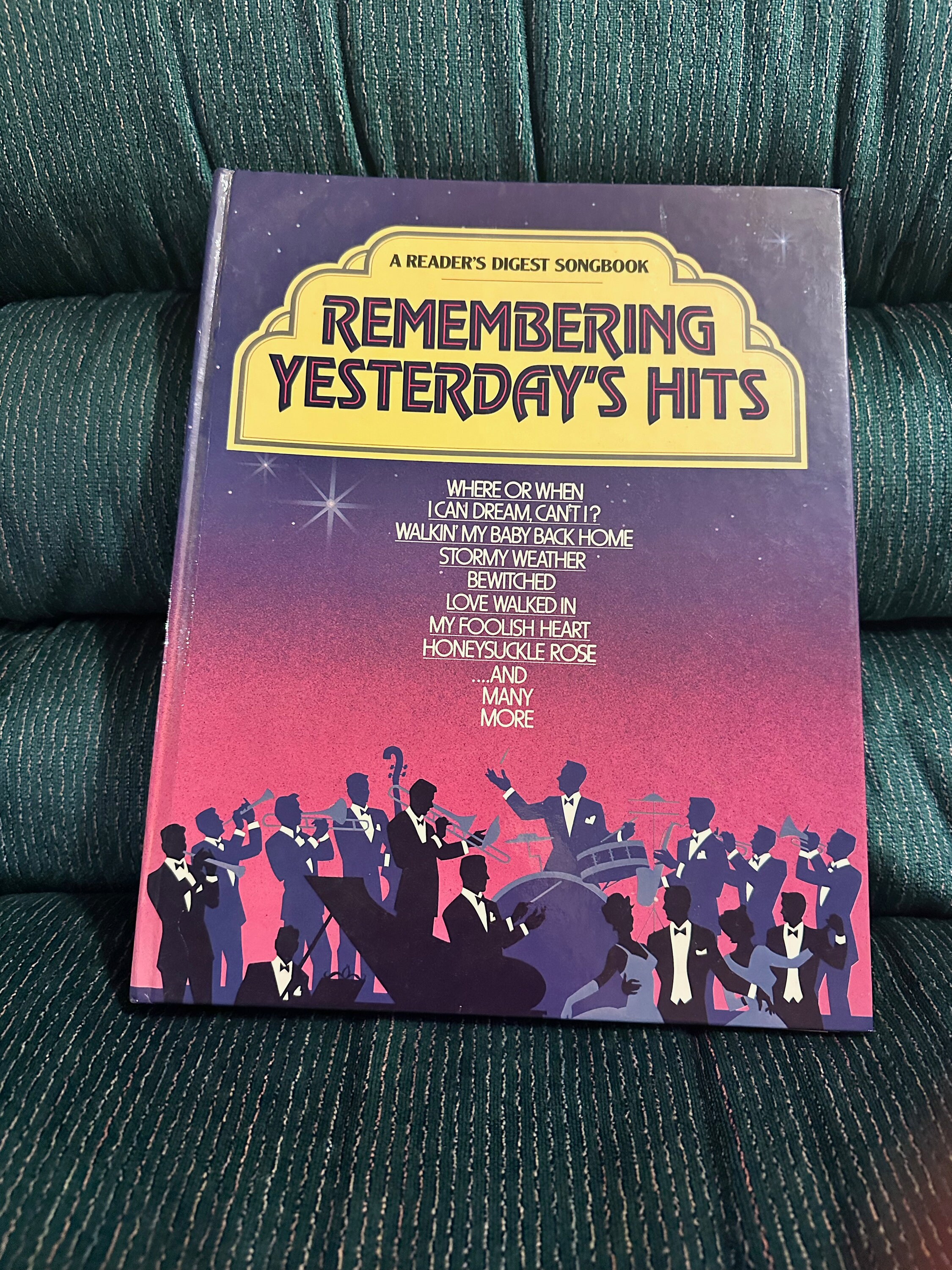 Treasury of Best Loved Songs - Festival of Popular Songs - Family ...