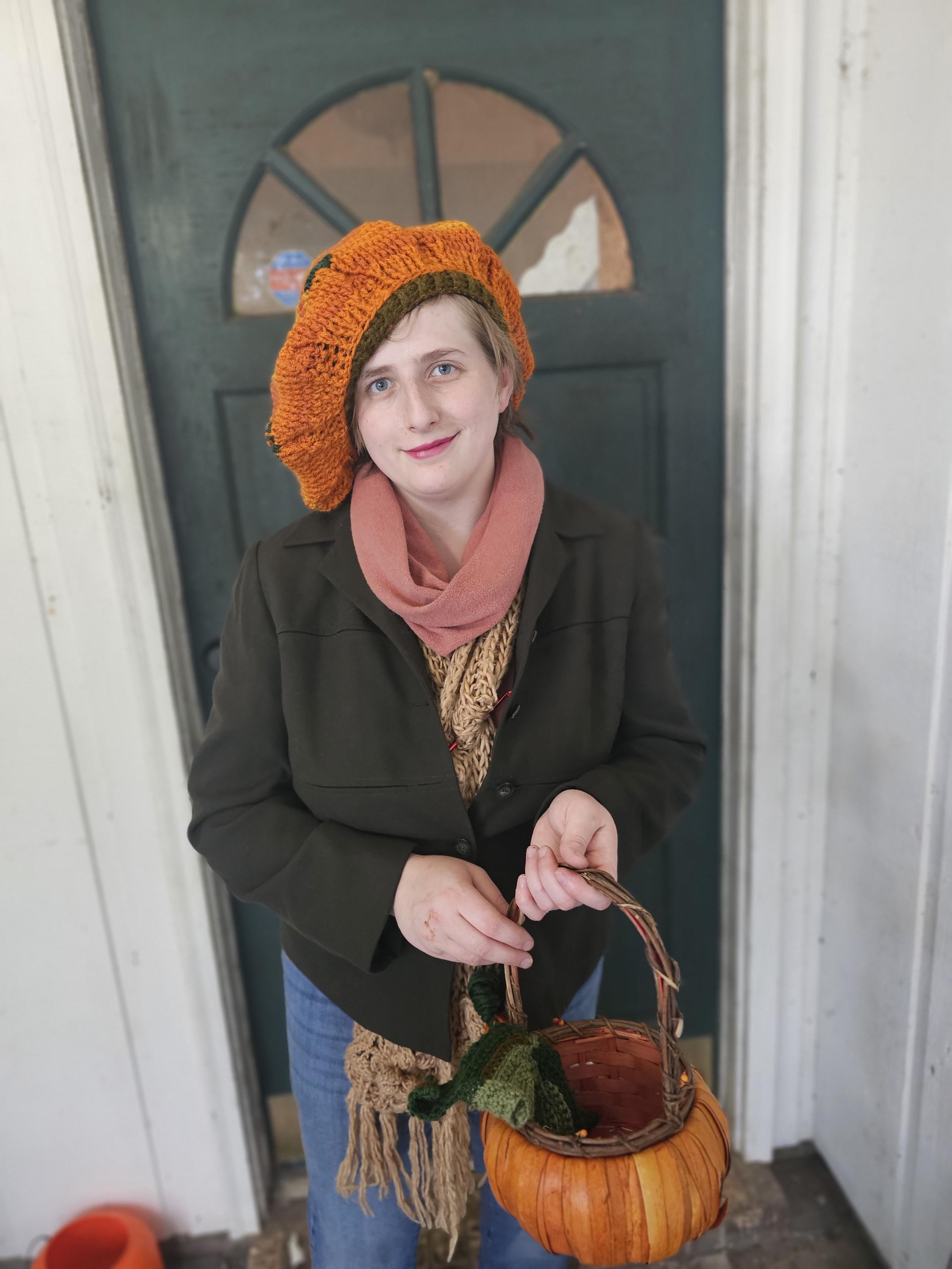 Woolen Crochet Pumpkin Beret With Spandex Lining and Detachable Leaf ...