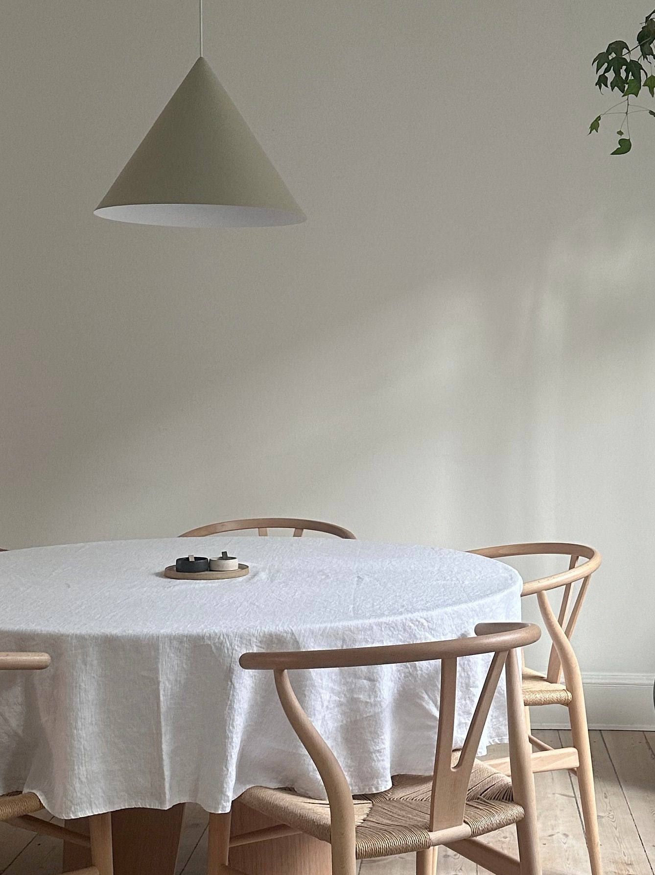 Custom Made Extra Large Round Tablecloth. Stonewashed Linen. Wide 80 ...