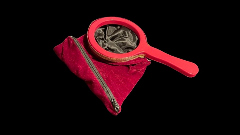 Magic Change Bag With Zipper - Magic Trick - Video Instructions ...