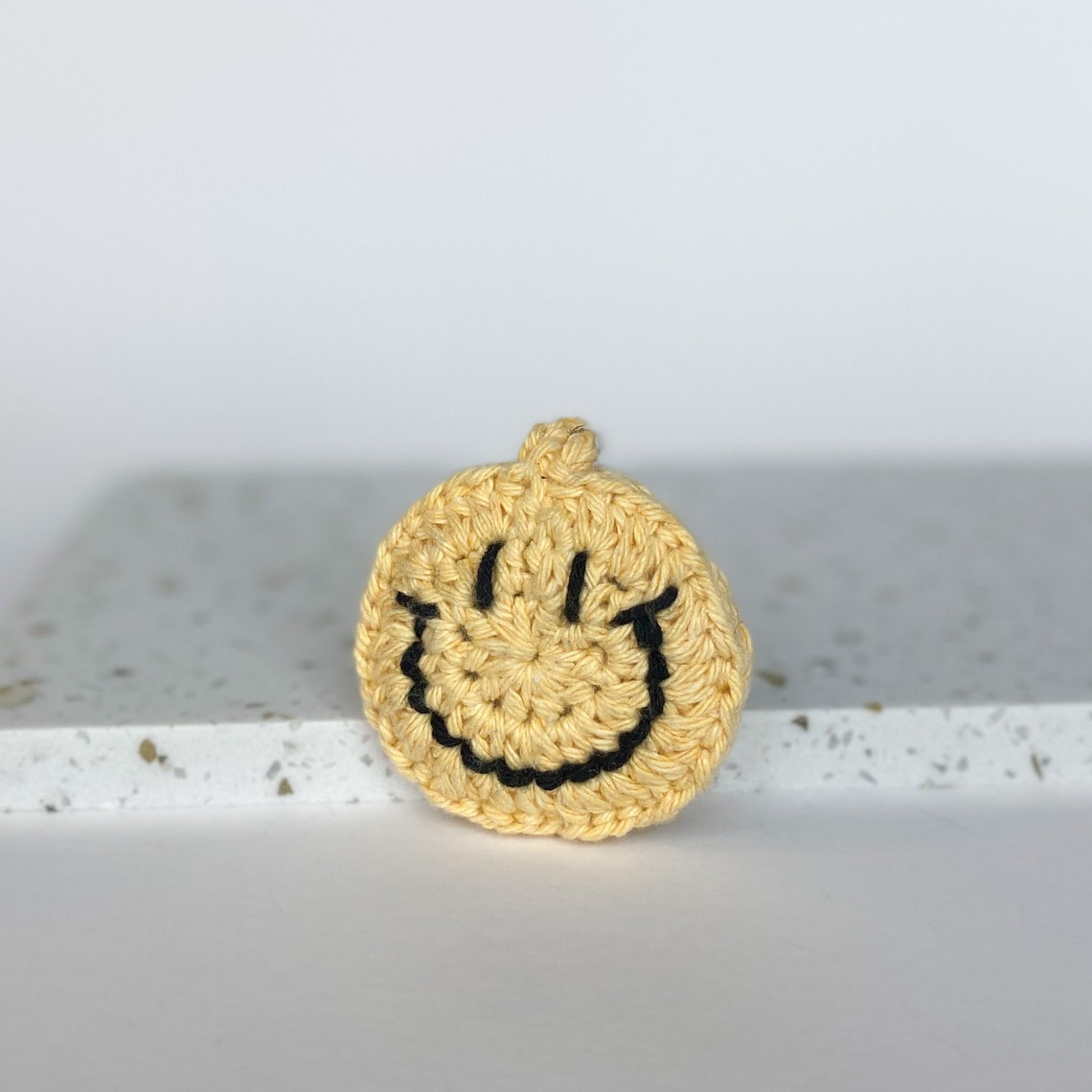 Happy Face Key Chain, Aesthetic Keychain, Happy Keychain, Keychain ...
