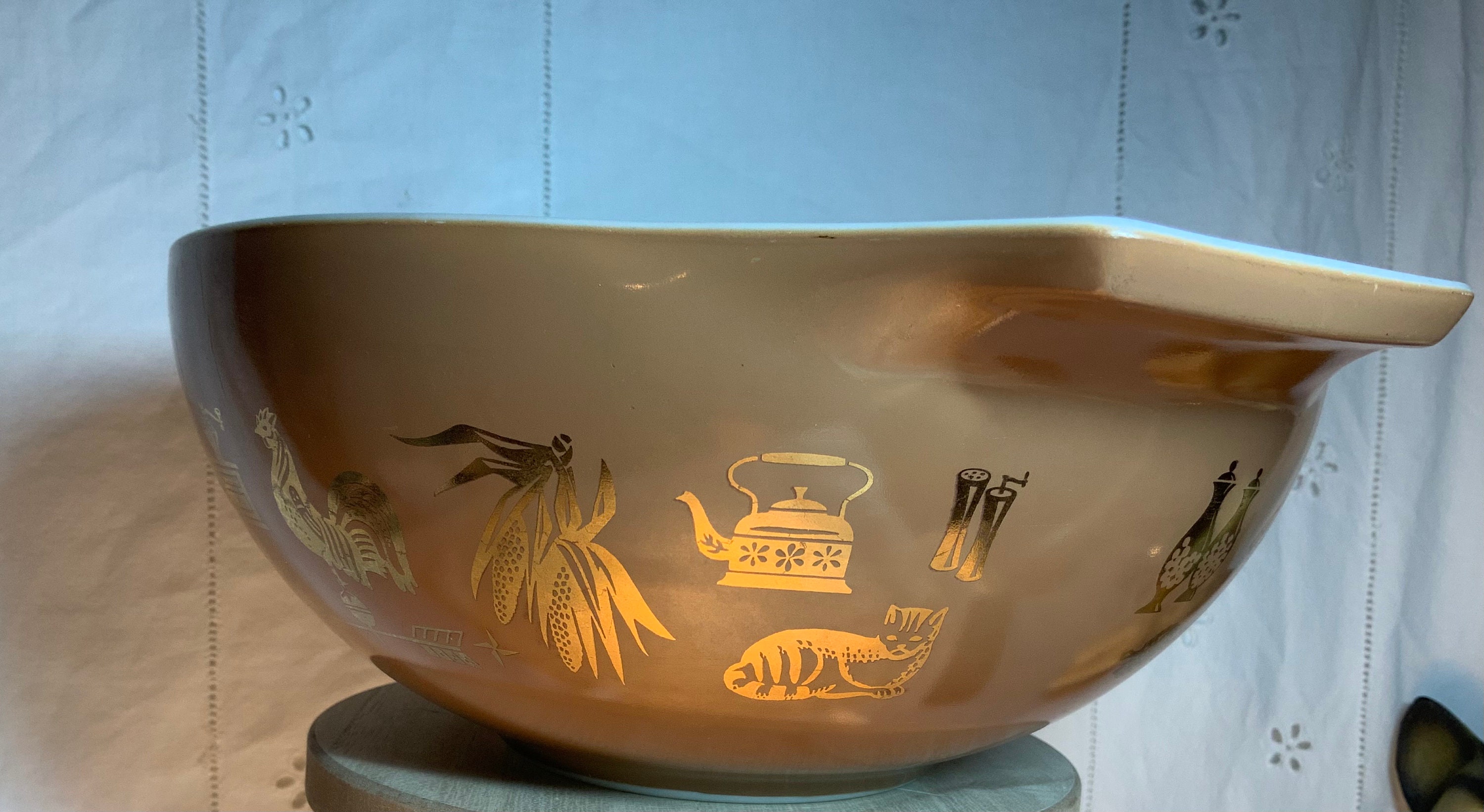 Pyrex Vintage/retro early American 4qt Bowl Discontinued Item - Etsy