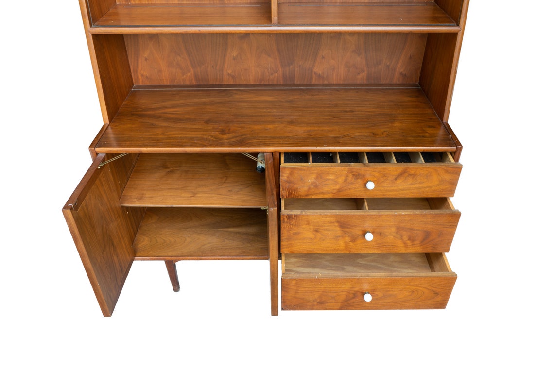 Drexel Declaration Hutch - Etsy