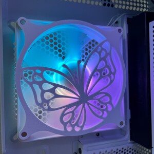 Butterfly Sitting - PC Fan Shroud/ Grill /cover - 120mm, 140 Mm - Two ...