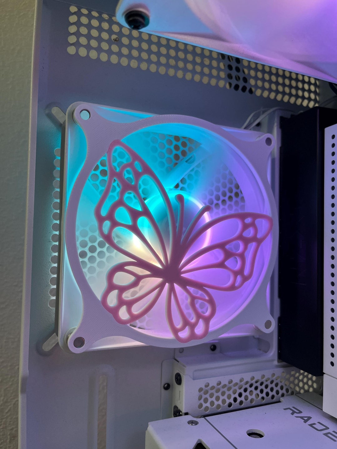 Butterfly Sitting - PC Fan Shroud/ Grill /cover - 120mm, 140 Mm - Two ...