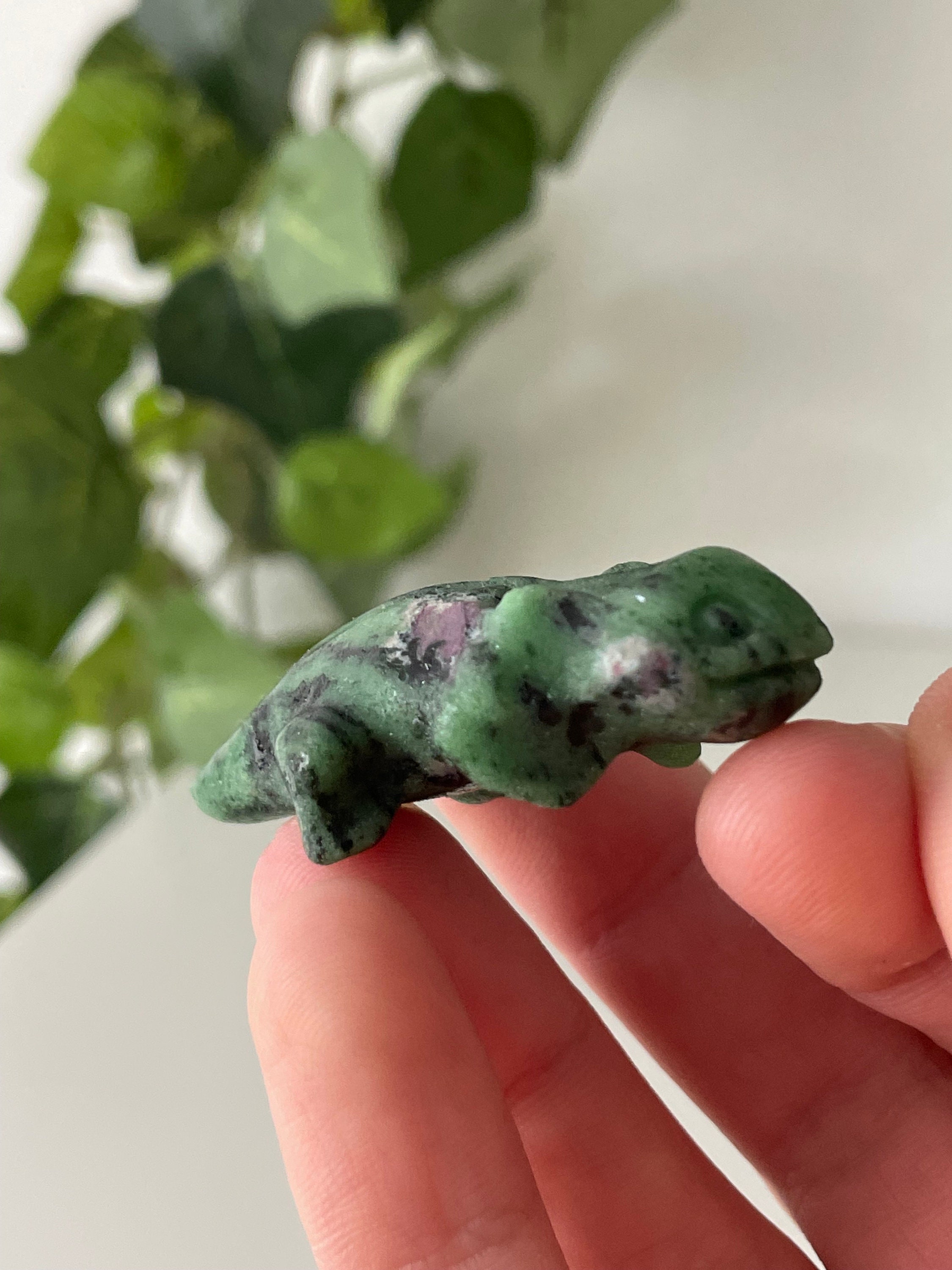 Axolotl Crystal Carved Figures Crystal Carvings Axolotl Cute Animal ...