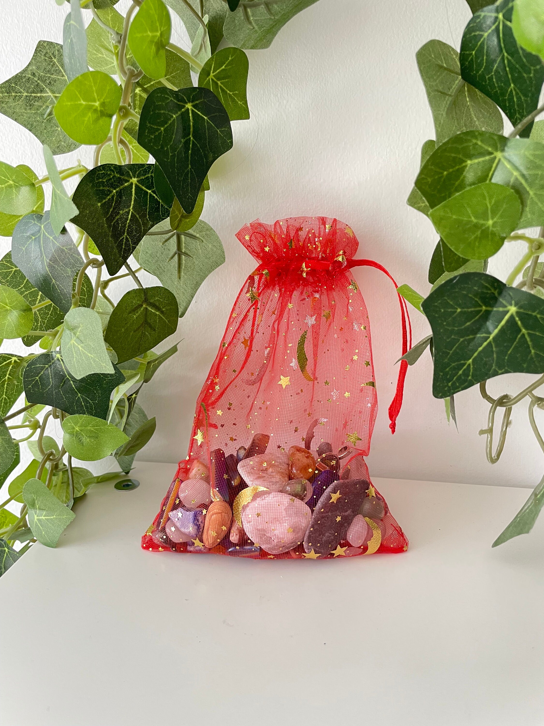 Crystal Confetti Scoops ~ Random Rainbow Crystal Themed Confetti ...