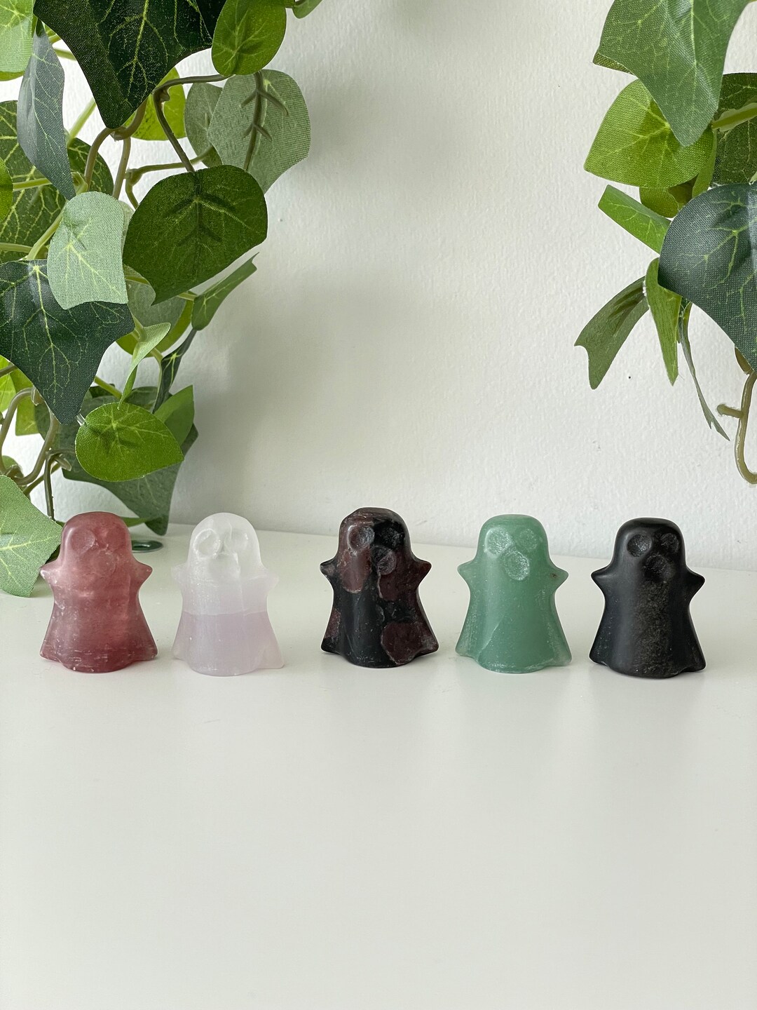 Crystal Ghost Carvings ~ Crystal Carved Ghost With Faces ~ Spooky Ghost ...