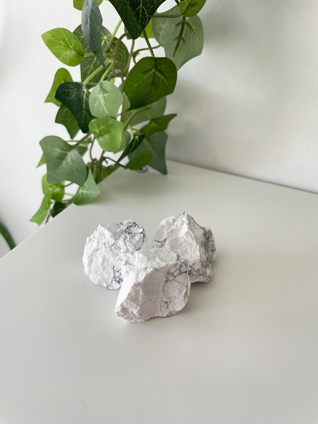 Rough Howlite ~ Raw Howlite ~ Beautiful White/grey Rough Howlite ...