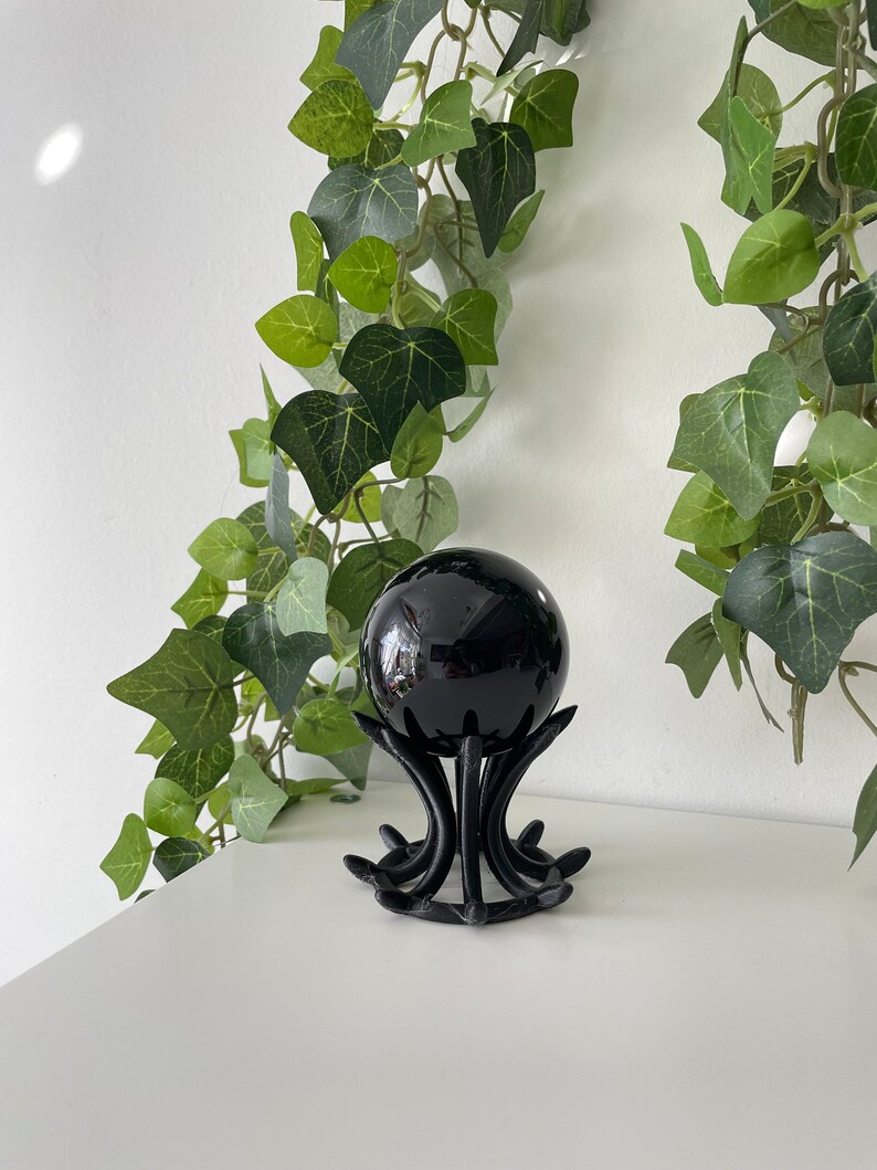 Black Obsidian Spheres ~ Obsidian Spheres ~ Shiny Black Obsidian ...