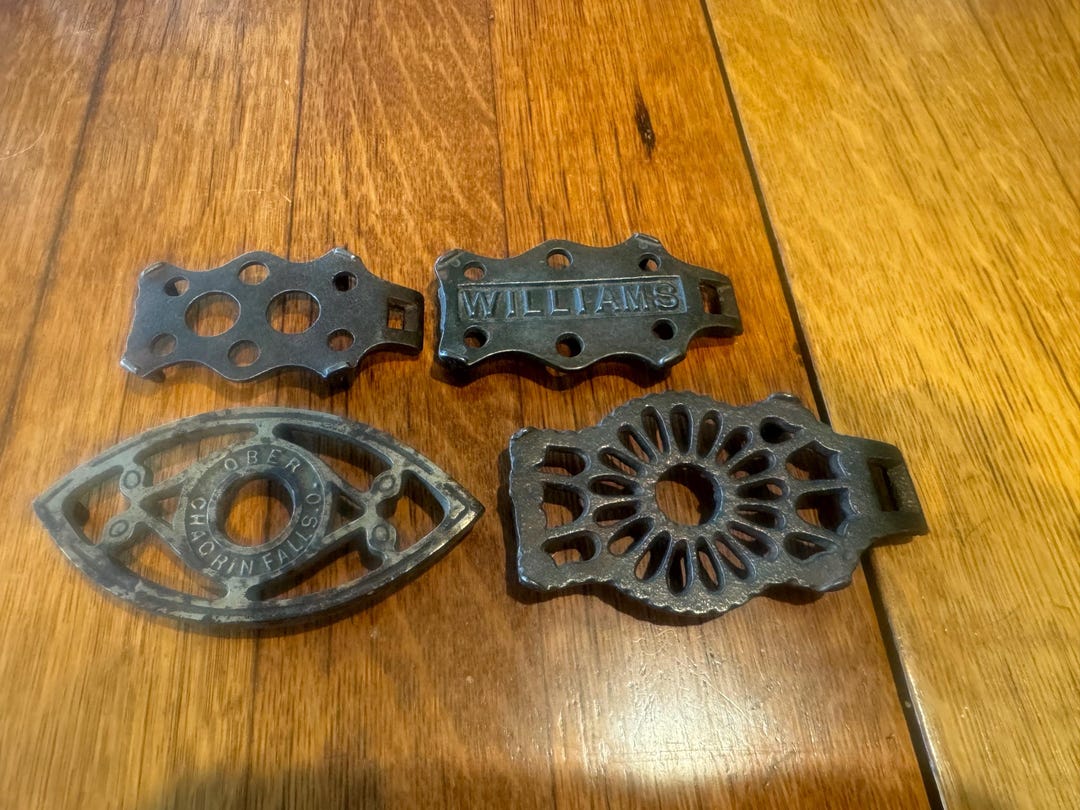 Antique Sad Iron Trivets Small Size Williams Ober Trivets Group of 4 - Etsy