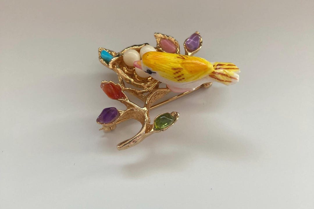 Brooch / Pin, Bird in a Nest Pin, Multicolored Faux Jeweled, Vintage ...