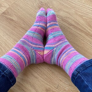 Tippy Toes Toe up Sock Knitting Pattern, Easy Sock Pattern, PDF Instant ...