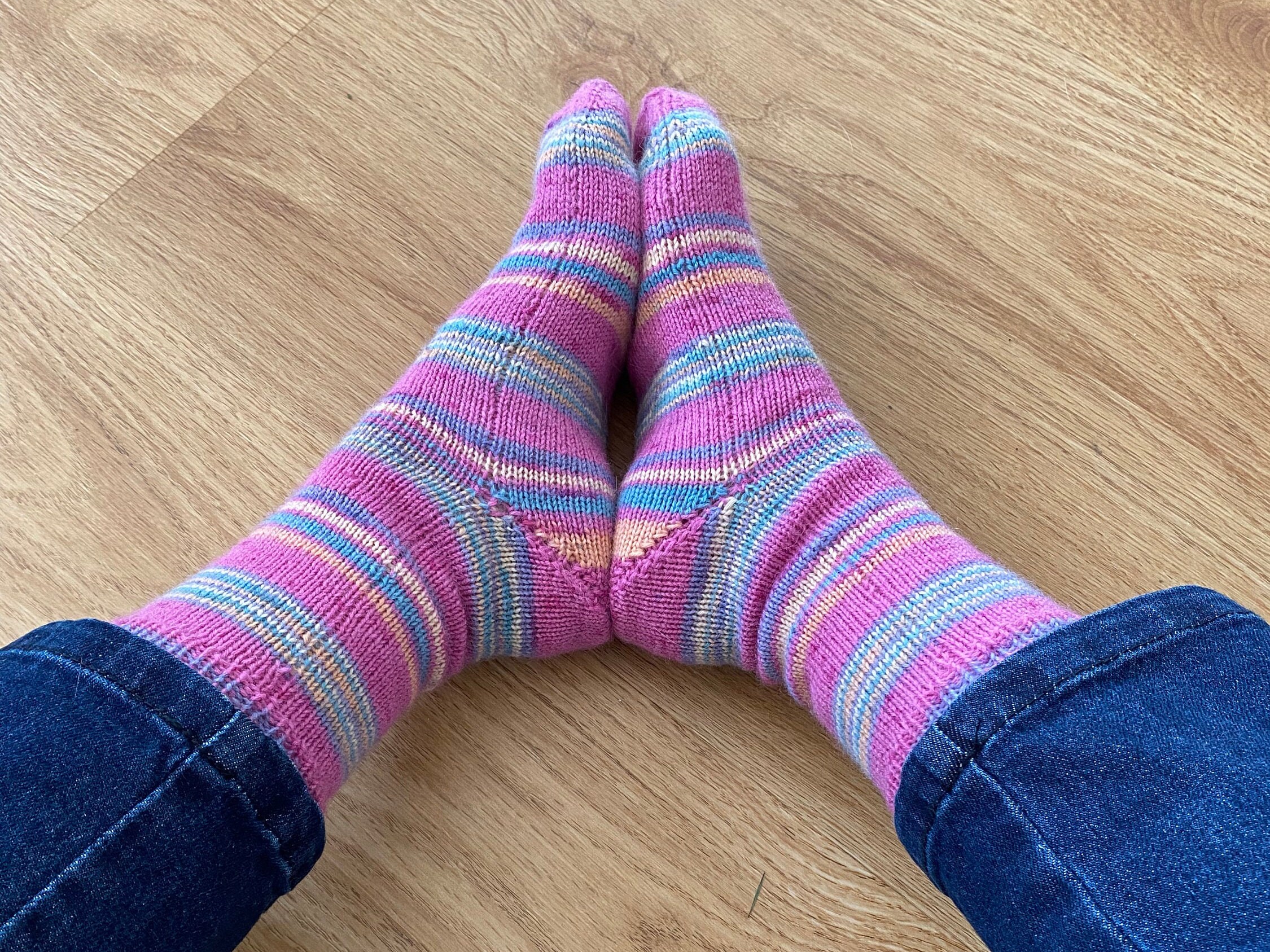 Tippy Toes Toe up Sock Knitting Pattern, Easy Sock Pattern, PDF Instant ...