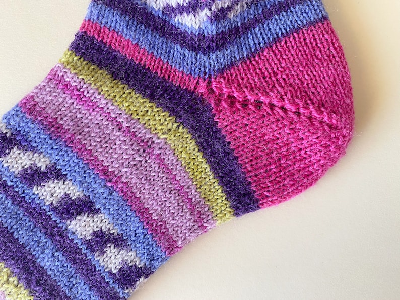 Tippy Toes Toe up Sock Knitting Pattern, Easy Sock Pattern, PDF Instant ...