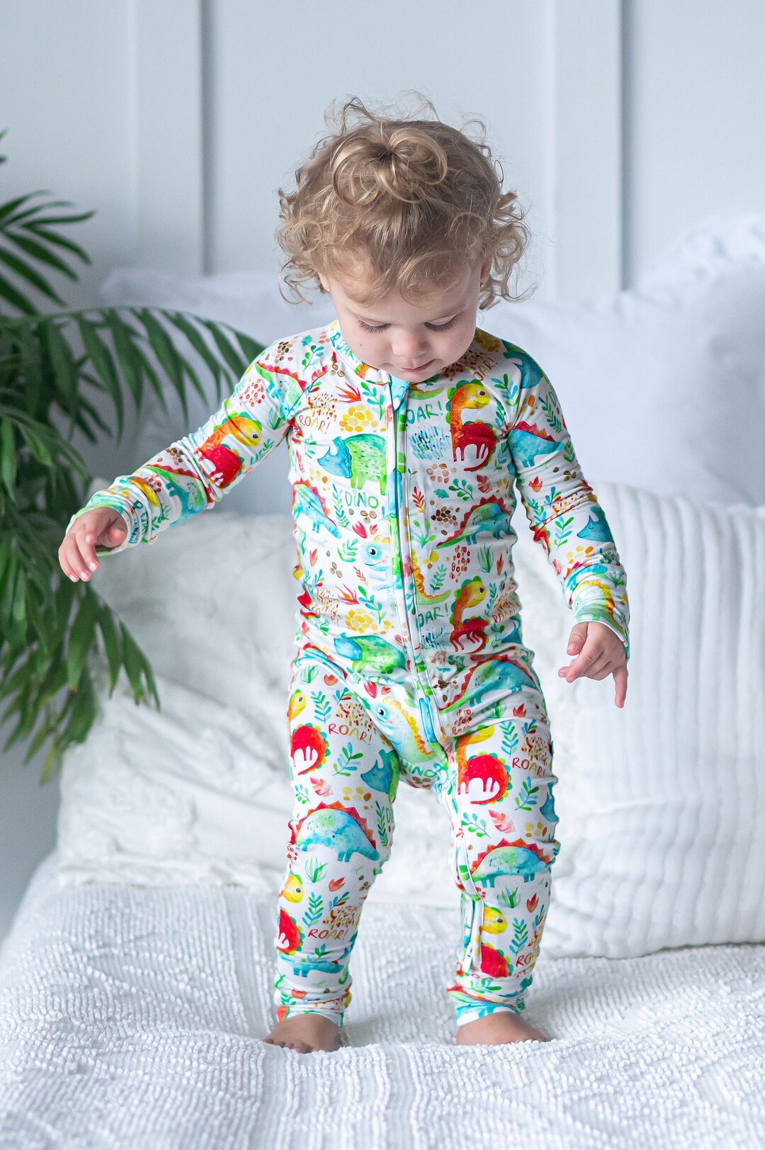 Unisex Bamboo Dinosaur Baby Sleeper, One-piece Zippie Convertible ...