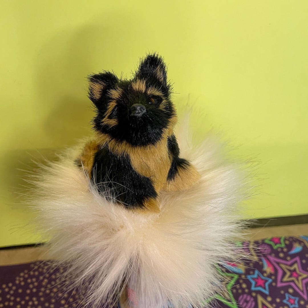 Realistic Brown and Black Dog Bingo Topper With Dauber. Each is One of ...