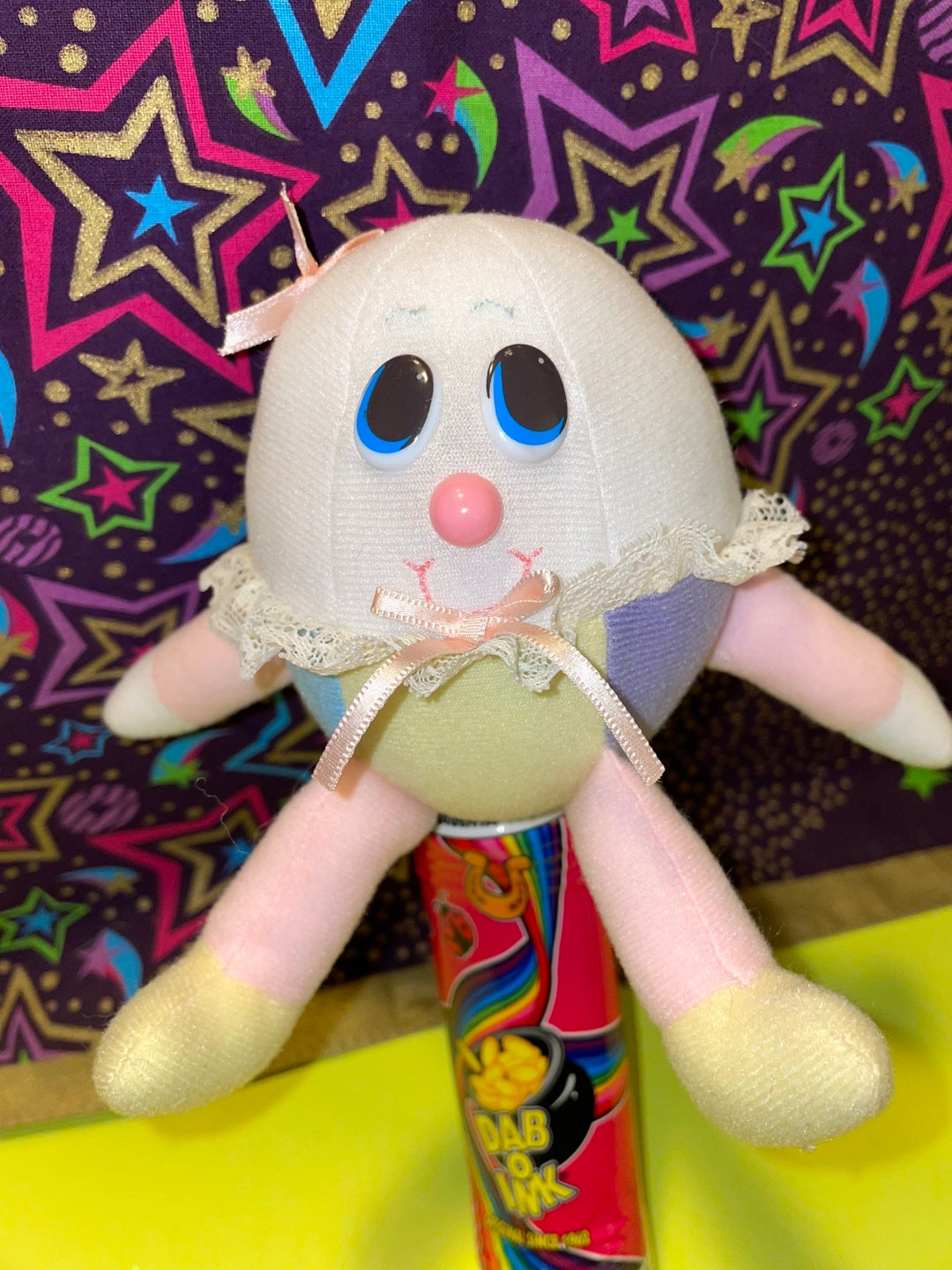 Humpty Dumpty Sat on the Wall! Waiting for BINGO. Pink, Yellow, Purple ...