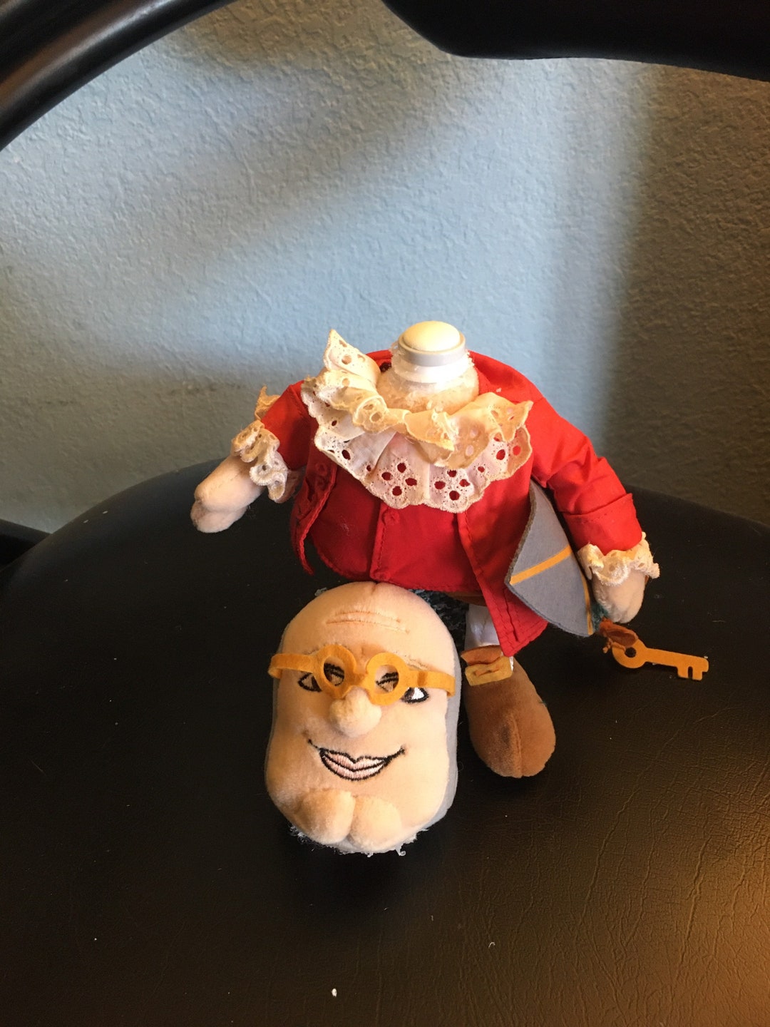 Bingo Dauber Ben Franklin, Flying Kite With Key Ready for Lightning ...