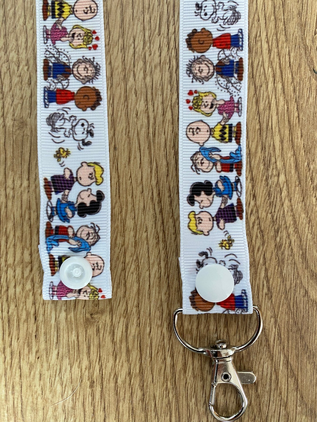 Peanut Gang Snoopy Brake Away Sensory Lanyard I.D Holder or Keys White ...