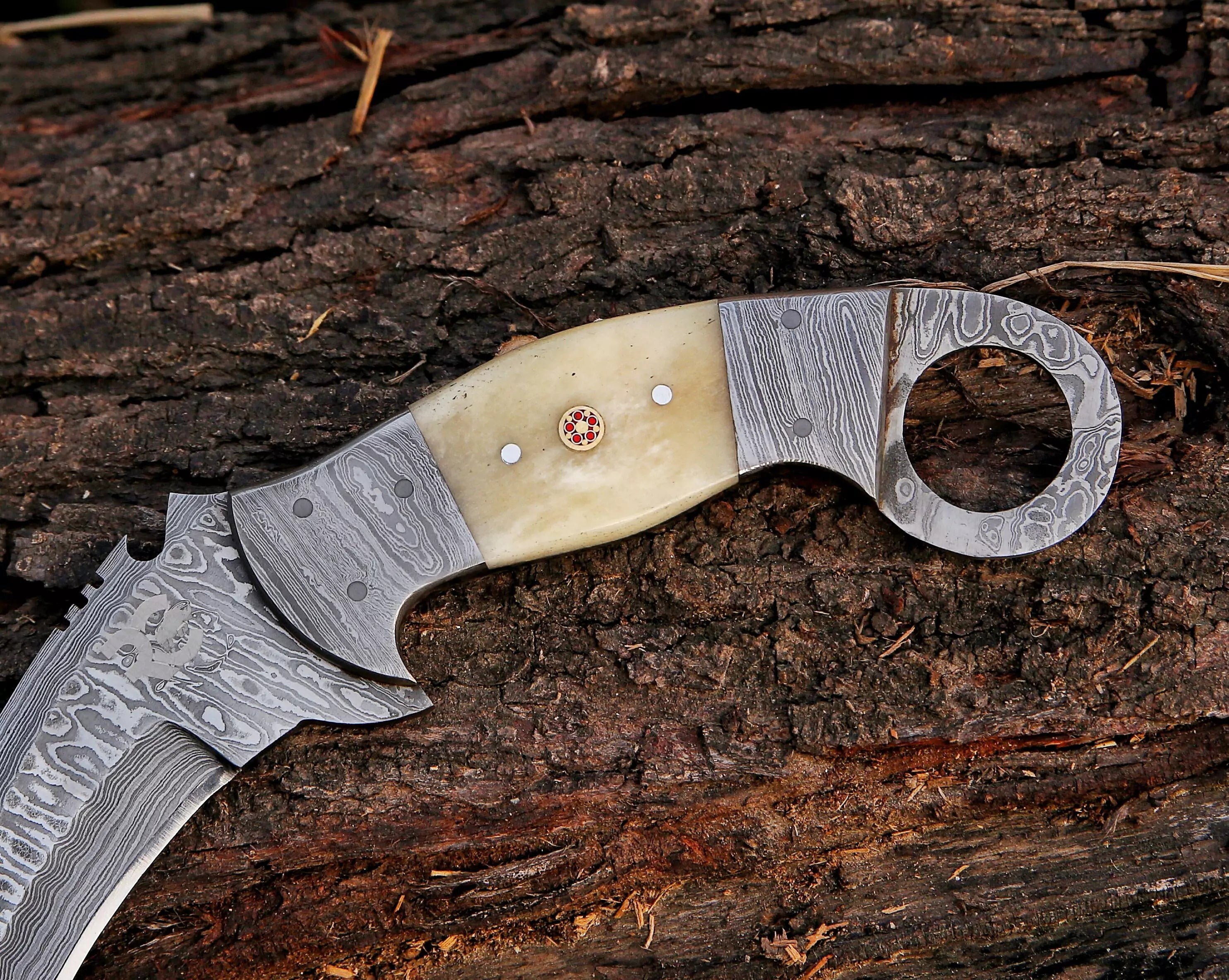 Karambit Knife Damascus Hunting Knife, Hand Forged Damascus Bowie Knife ...