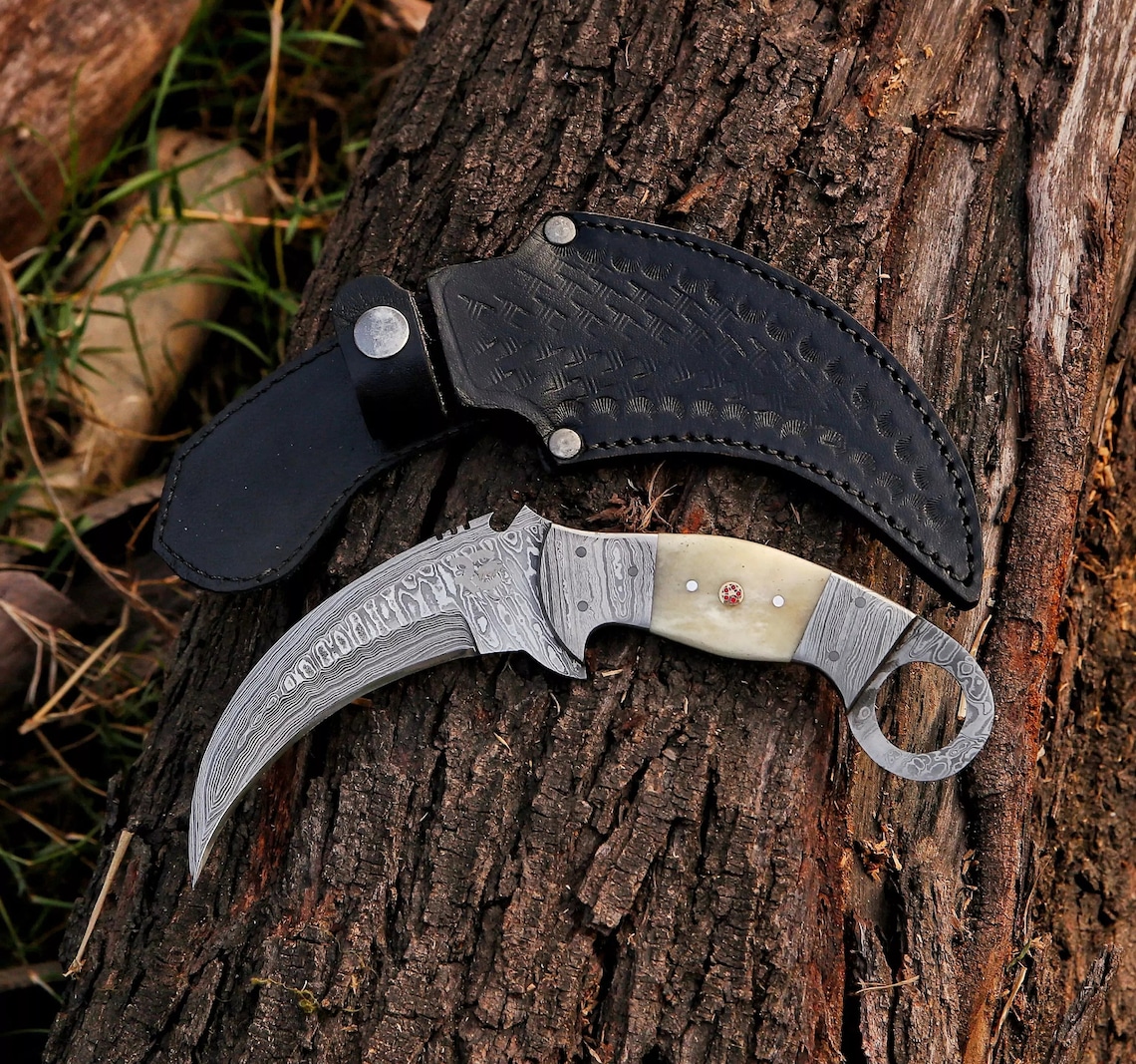 Karambit Knife Damascus Hunting Knife, Hand Forged Damascus Bowie Knife ...