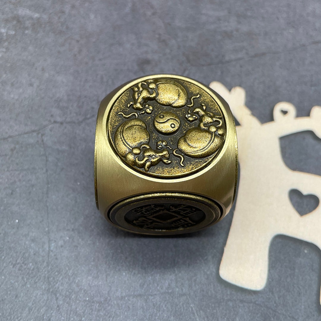 Fingertip Gyroscope Decompression Toy, Fingertip Gyroscope Toy Metal ...