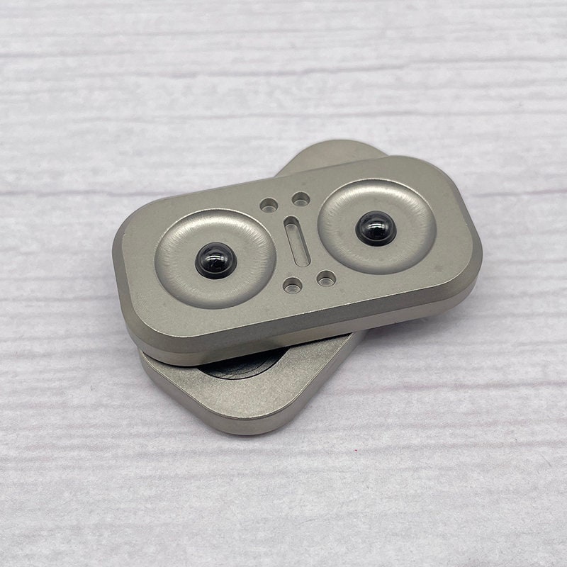 Fidget Toys Adults Pack, Magnet Fidget Slider Fidget Spinner and Haptic ...